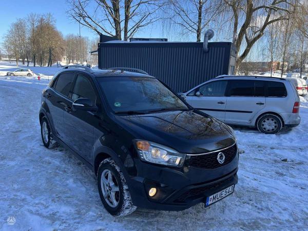 Melns SsangYong Korando 2016 Kauņa, ar dzinēja tilpumu 2.00 L un nobraukumu 98 tūkst. km par 6999 €, foto 8 vietnē AUTOMOTO.COM.LV