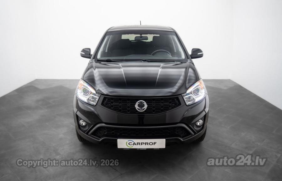 Melns SsangYong Korando 2015 Tallina, ar dzinēja tilpumu 2.00 L un nobraukumu 148 tūkst. km par 5499 €, foto 3 vietnē AUTOMOTO.COM.LV