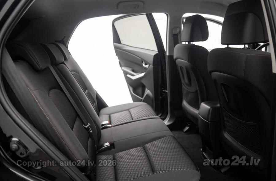 Melns SsangYong Korando 2015 Tallina, ar dzinēja tilpumu 2.00 L un nobraukumu 148 tūkst. km par 5499 €, foto 10 vietnē AUTOMOTO.COM.LV