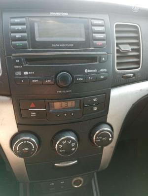 Brown SsangYong Korando 2011 in Kaunas, with an engine capacity of 2.00 L and mileage of 238 thousand km for 1650 €, photo 18 on AUTOMOTO.COM.LV