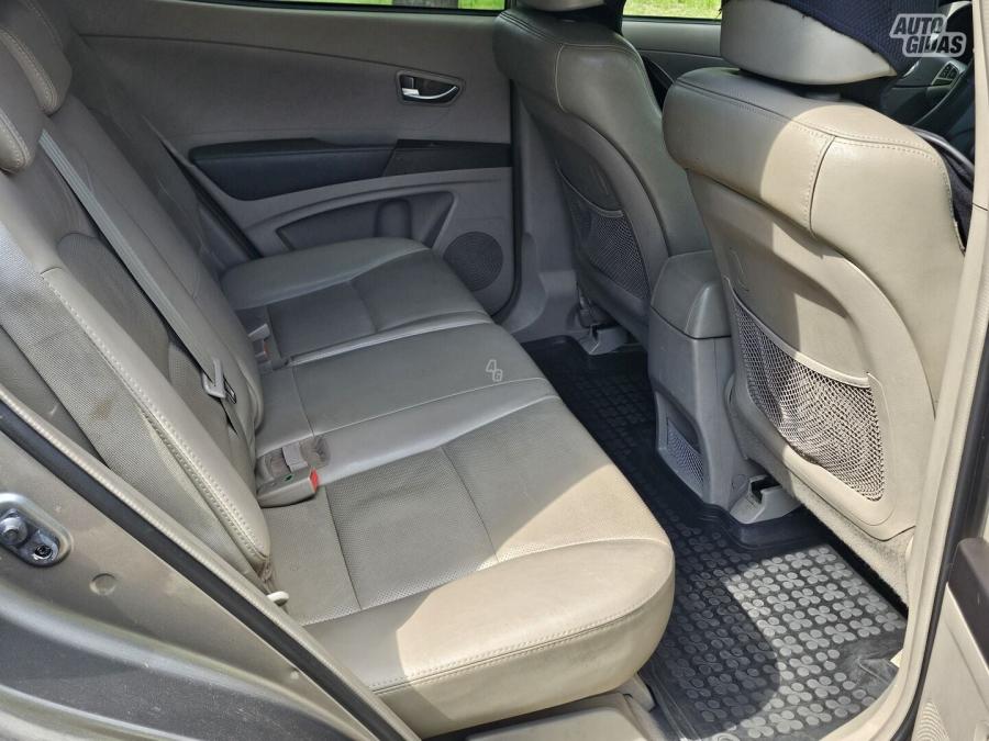 SsangYong Korando 2011 in Ariogala, with an engine capacity of 2.00 L and mileage of 93 thousand km for 4400 €, photo 23 on AUTOMOTO.COM.LV