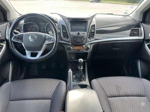 SsangYong Korando 2018 in Taurage, with an engine capacity of 2.20 L and mileage of 128 thousand km for 5900 €, photo 14 on AUTOMOTO.COM.LV