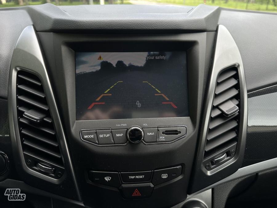 SsangYong Korando 2018 Tauragė, ar dzinēja tilpumu 2.20 L un nobraukumu 128 tūkst. km par 6900 €, foto 19 vietnē AUTOMOTO.COM.LV