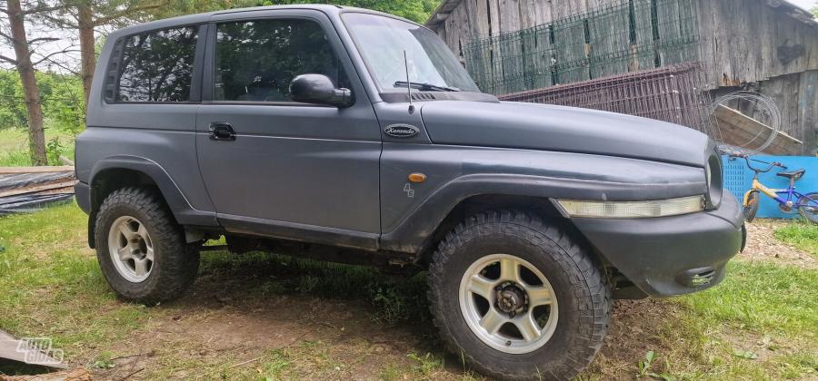 Pelēks SsangYong Korando 2001 Šalčininkai, ar dzinēja tilpumu 2.00 L un nobraukumu 274 tūkst. km par 1800 €, foto 3 vietnē AUTOMOTO.COM.LV