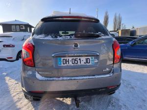Pelēks SsangYong Korando 2015 Tauragė, ar dzinēja tilpumu 2.00 L un nobraukumu 192 tūkst. km par 3450 €, foto 3 vietnē AUTOMOTO.COM.LV