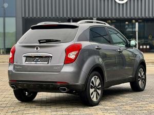 Pelēks SsangYong Korando 2015 Šauļi, ar dzinēja tilpumu 2.00 L un nobraukumu 141 tūkst. km par 4590 €, foto 6 vietnē AUTOMOTO.COM.LV