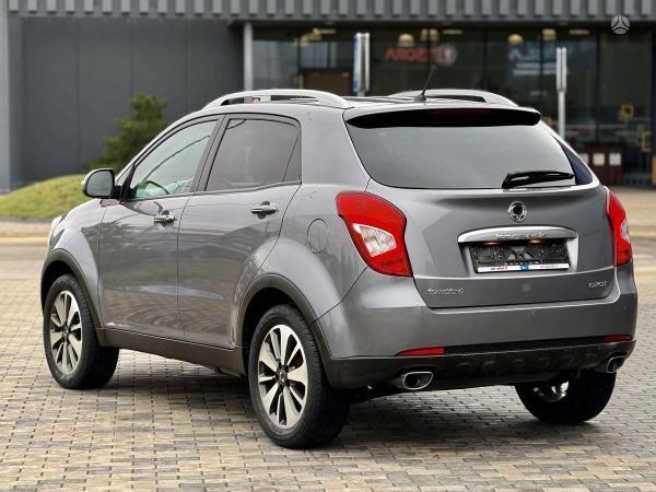 Pelēks SsangYong Korando 2015 Šauļi, ar dzinēja tilpumu 2.00 L un nobraukumu 141 tūkst. km par 4590 €, foto 8 vietnē AUTOMOTO.COM.LV