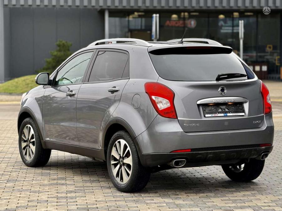 Pelēks SsangYong Korando 2015 Šauļi, ar dzinēja tilpumu 2.00 L un nobraukumu 141 tūkst. km par 4590 €, foto 8 vietnē AUTOMOTO.COM.LV