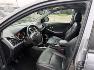 Pelēks SsangYong Korando 2015 Šauļi, ar dzinēja tilpumu 2.00 L un nobraukumu 141 tūkst. km par 4590 €, foto 12 vietnē AUTOMOTO.COM.LV