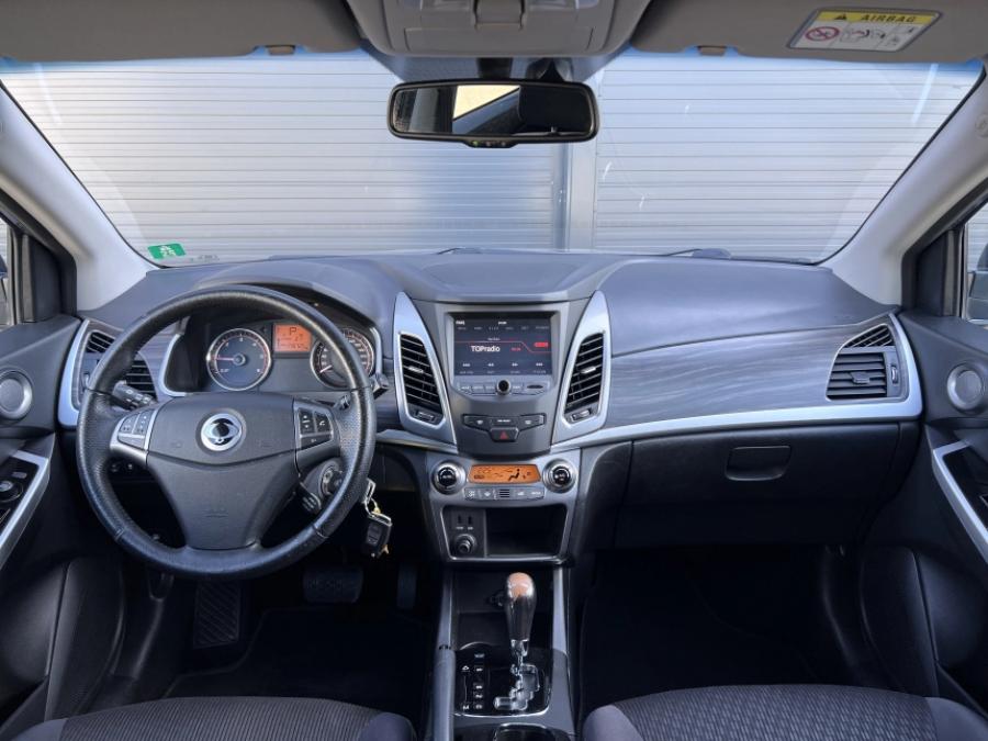 Pelēks SsangYong Korando 2017 Rīga, ar dzinēja tilpumu 2.20 L un nobraukumu 179 tūkst. km par 7550 €, foto 12 vietnē AUTOMOTO.COM.LV