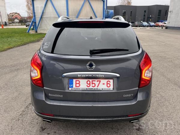 Pelēks SsangYong Korando 2017 Rīga, ar dzinēja tilpumu 2.20 L un nobraukumu 179 tūkst. km par 6950 €, foto 5 vietnē AUTOMOTO.COM.LV