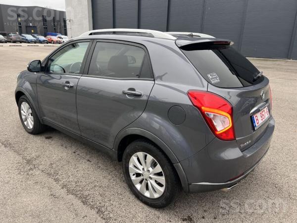Grey SsangYong Korando 2017 in Limbazi, with an engine capacity of 2.20 L and mileage of 179 thousand km for 6550 €, photo 6 on AUTOMOTO.COM.LV