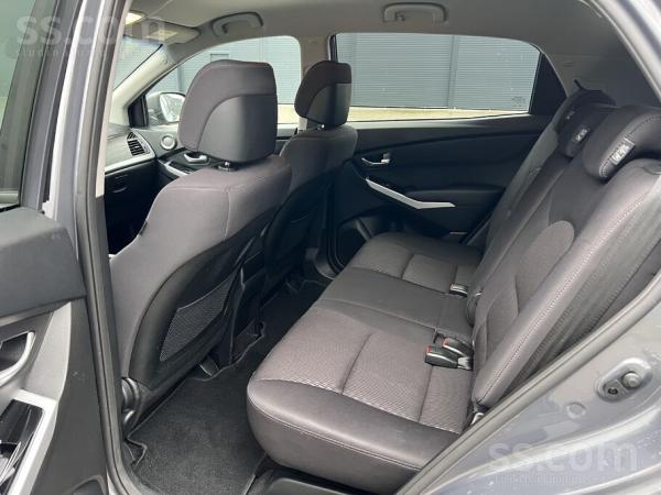 Grey SsangYong Korando 2017 in Limbazi, with an engine capacity of 2.20 L and mileage of 179 thousand km for 6550 €, photo 9 on AUTOMOTO.COM.LV