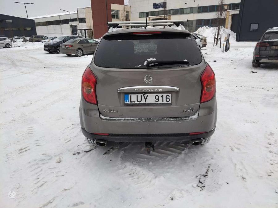 Oranžs SsangYong Korando 2011 Viļņa, ar dzinēja tilpumu 2.00 L un nobraukumu 290 tūkst. km par 1899 €, foto 6 vietnē AUTOMOTO.COM.LV