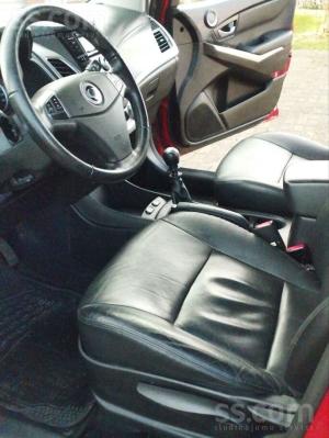 Sarkans SsangYong Korando 2015 Jūrmala, ar dzinēja tilpumu 2.00 L un nobraukumu 104 tūkst. km par 4400 €, foto 14 vietnē AUTOMOTO.COM.LV