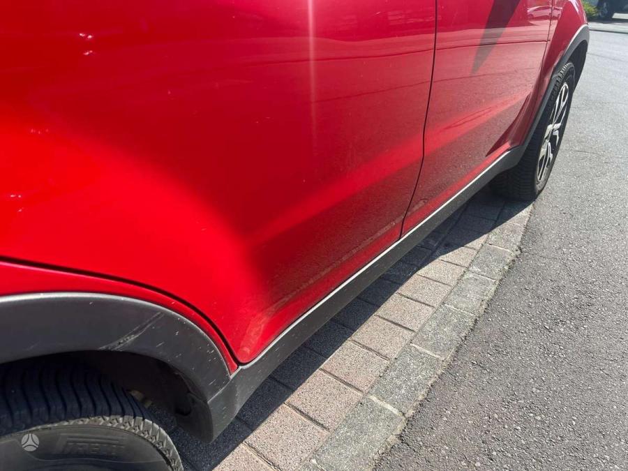 Sarkans SsangYong Korando 2016 Marijampole, ar dzinēja tilpumu 2.16 L un nobraukumu 130 tūkst. km par 3499 €, foto 8 vietnē AUTOMOTO.COM.LV