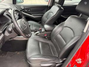 Red SsangYong Korando 2016 in Marijampole, with an engine capacity of 2.16 L and mileage of 130 thousand km for 3999 €, photo 3 on AUTOMOTO.COM.LV