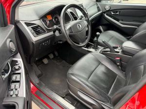 Red SsangYong Korando 2016 in Marijampole, with an engine capacity of 2.16 L and mileage of 130 thousand km for 3999 €, photo 21 on AUTOMOTO.COM.LV