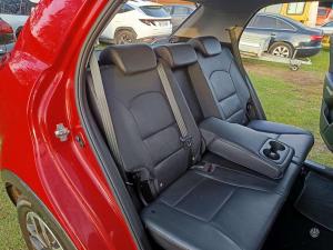 Sarkans SsangYong Korando 2016 Marijampole, ar dzinēja tilpumu 2.16 L un nobraukumu 130 tūkst. km par 4799 €, foto 28 vietnē AUTOMOTO.COM.LV