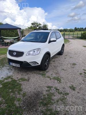 Balts SsangYong Korando 2012 Daugavpils, ar dzinēja tilpumu 2.00 L un nobraukumu 144 tūkst. km par 7300 €, foto  vietnē AUTOMOTO.COM.LV