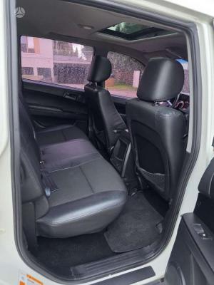 Balts SsangYong Korando 2013 Viļņa, ar dzinēja tilpumu 2.00 L un nobraukumu 234 tūkst. km par 5000 €, foto 8 vietnē AUTOMOTO.COM.LV