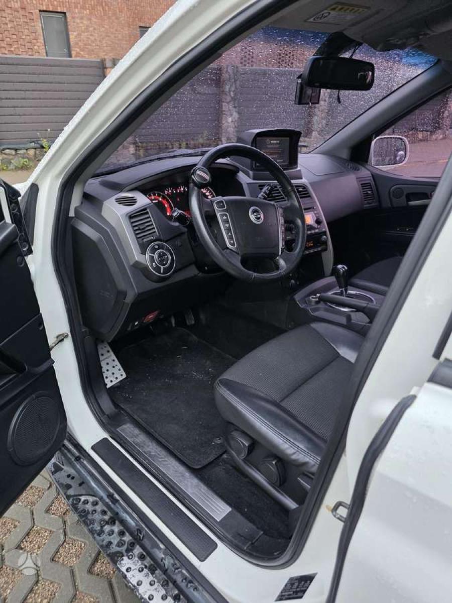 Balts SsangYong Korando 2013 Viļņa, ar dzinēja tilpumu 2.00 L un nobraukumu 234 tūkst. km par 5000 €, foto 9 vietnē AUTOMOTO.COM.LV