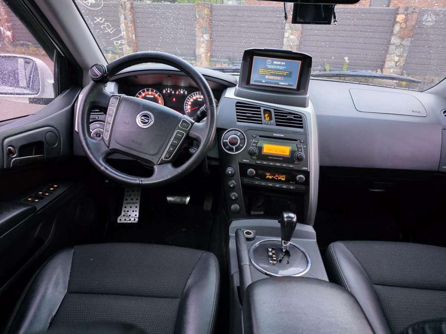 Balts SsangYong Korando 2013 Viļņa, ar dzinēja tilpumu 2.00 L un nobraukumu 234 tūkst. km par 5000 €, foto 12 vietnē AUTOMOTO.COM.LV