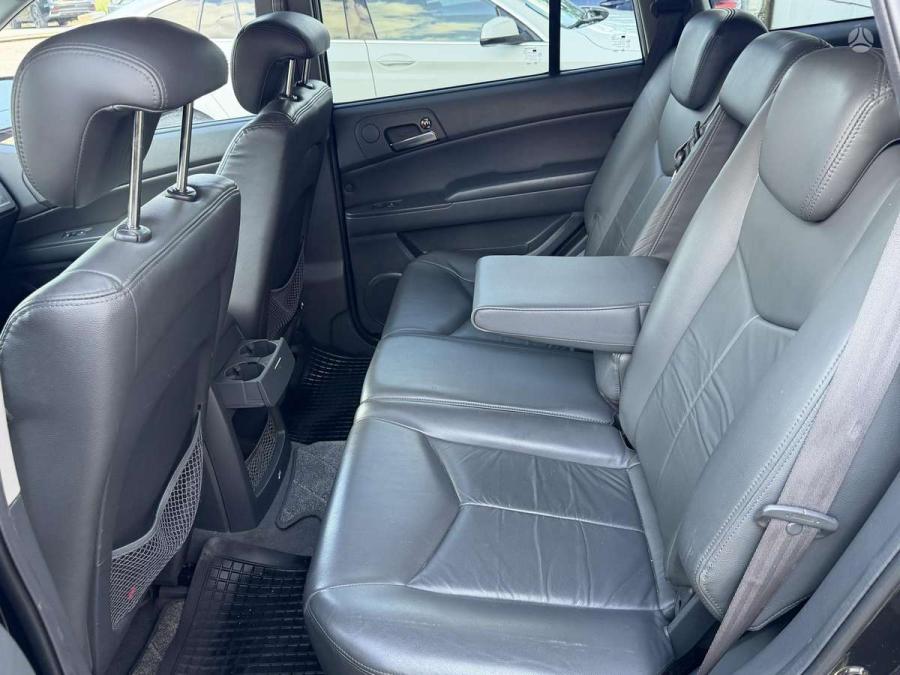 Melns SsangYong Kyron 2006 Kauņa, ar dzinēja tilpumu 2.00 L un nobraukumu 158 tūkst. km par 3200 €, foto 10 vietnē AUTOMOTO.COM.LV