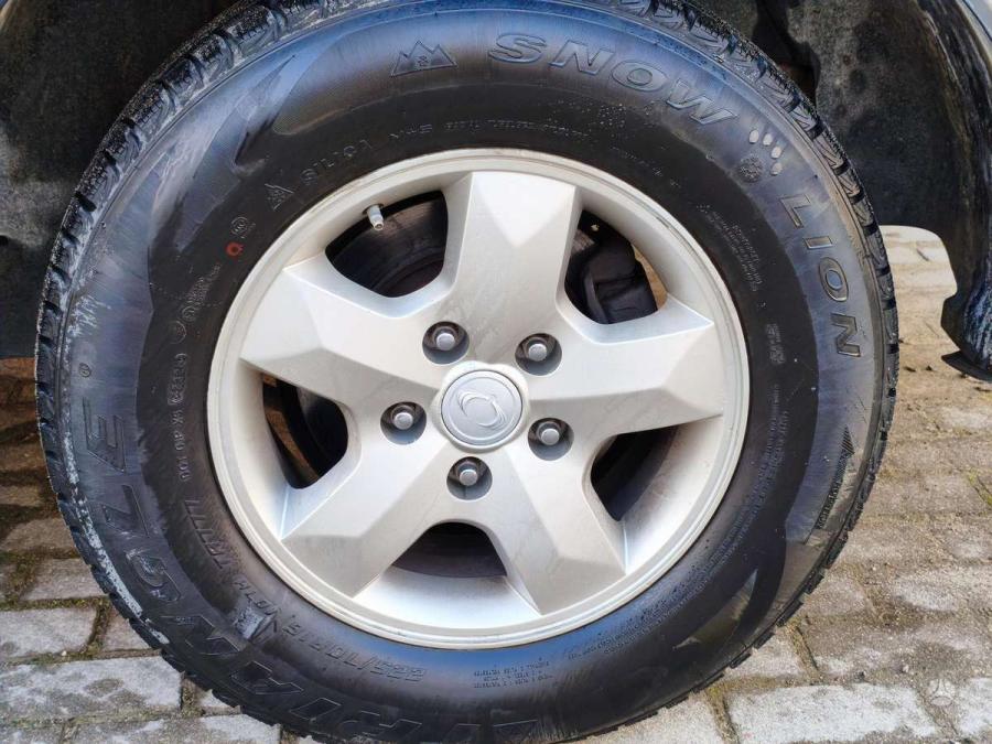 Melns SsangYong Kyron 2007 Klaipėda, ar dzinēja tilpumu 2.70 L un nobraukumu 201 tūkst. km par 1150 €, foto 12 vietnē AUTOMOTO.COM.LV