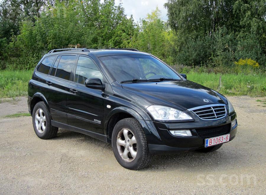 Black SsangYong Kyron 2009 in Riga, with an engine capacity of 2.70 L and mileage of 141 thousand km for 2350 €, photo 1 on AUTOMOTO.COM.LV