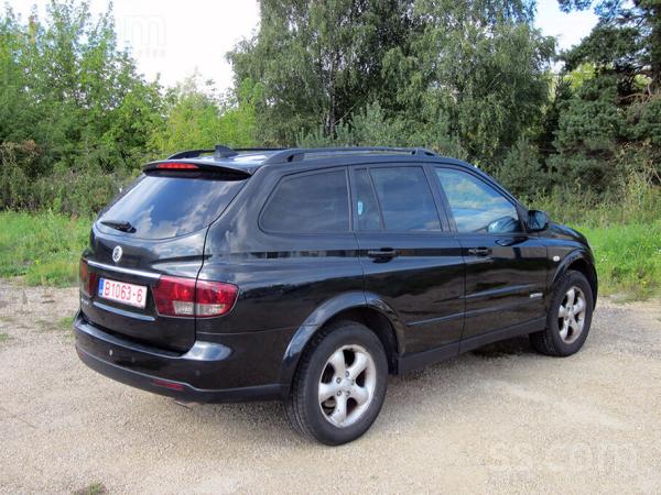 Black SsangYong Kyron 2009 in Riga, with an engine capacity of 2.70 L and mileage of 141 thousand km for 2350 €, photo 11 on AUTOMOTO.COM.LV