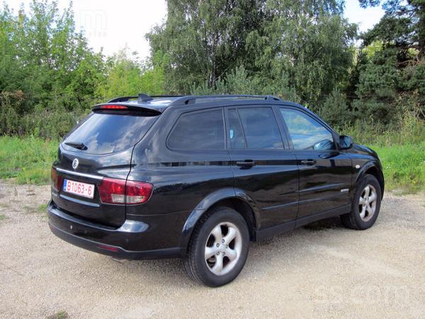 Black SsangYong Kyron 2009 in Riga, with an engine capacity of 2.70 L and mileage of 141 thousand km for 2350 €, photo 11 on AUTOMOTO.COM.LV