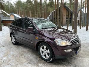 SsangYong Kyron 2009 in Vilnius, with an engine capacity of 2.70 L and mileage of 228 thousand km for 2850 €, photo 3 on AUTOMOTO.COM.LV
