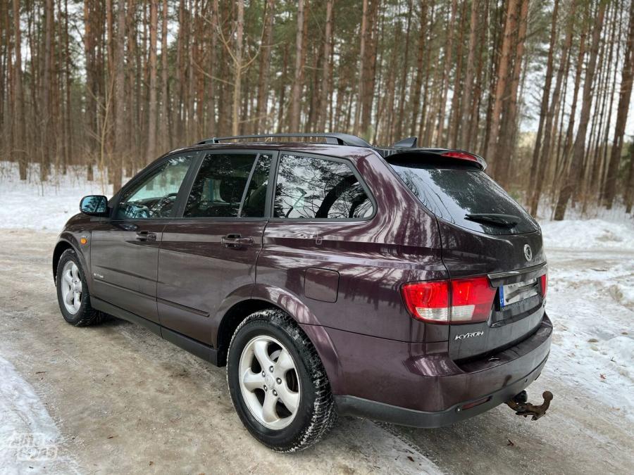SsangYong Kyron 2009 in Vilnius, with an engine capacity of 2.70 L and mileage of 228 thousand km for 2850 €, photo 7 on AUTOMOTO.COM.LV