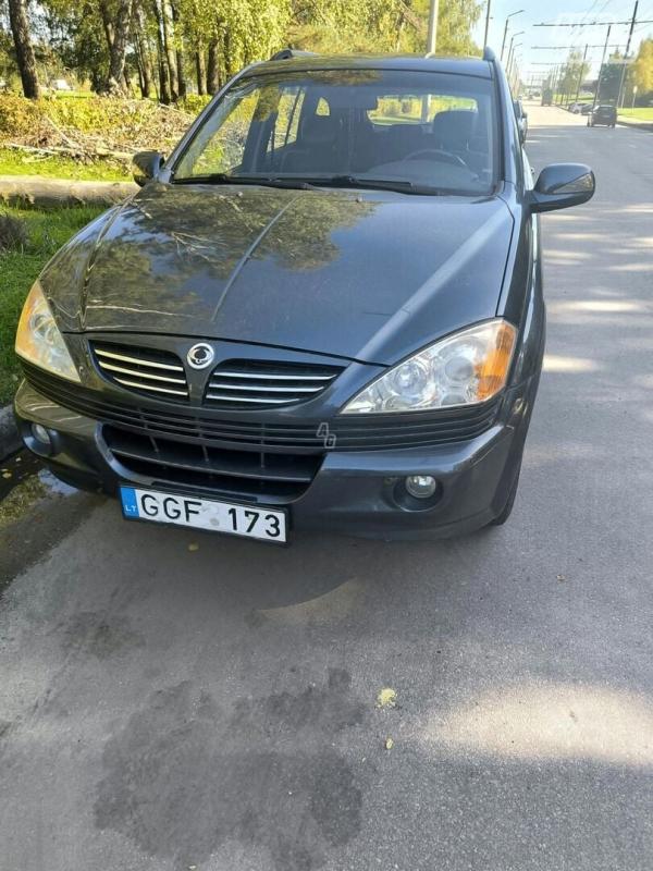 SsangYong Kyron 2006 in Kaunas on AUTOMOTO.COM.LV Grey SsangYong Kyron 2006 in Kaunas, with an engine capacity of 2.00 L and mileage of 276 thousand km for 1950 €, photo 1 on AUTOMOTO.COM.LV