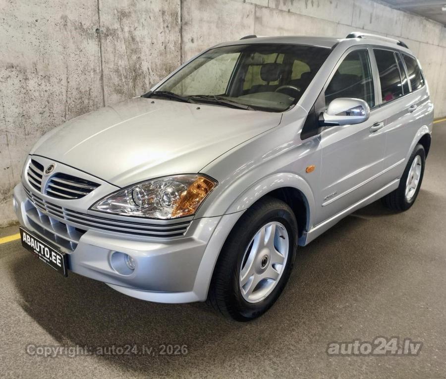 Grey SsangYong Kyron 2006 in Tallinn, with an engine capacity of 2.00 L and mileage of 58 thousand km for 4995 €, photo 4 on AUTOMOTO.COM.LV