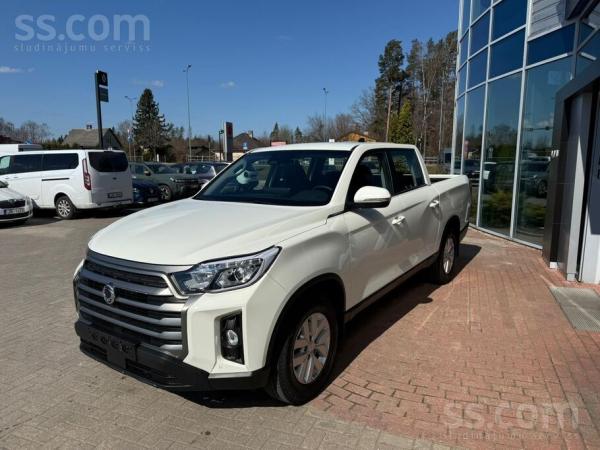 Balts SsangYong Musso 2026 Valmiera, ar dzinēja tilpumu 2.20 L un nobraukumu 10 tūkst. km par 36300 €, foto 5 vietnē AUTOMOTO.COM.LV