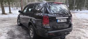 Black SsangYong Rexton 2004 in Rezekne, with an engine capacity of 2.70 L and mileage of 292 thousand km for 2300 €, photo  on AUTOMOTO.COM.LV