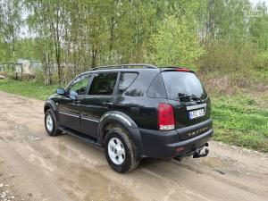 Black SsangYong Rexton 2005 in Vilnius, with an engine capacity of 2.70 L and mileage of 134 thousand km for 3000 €, photo 7 on AUTOMOTO.COM.LV