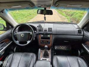 Black SsangYong Rexton 2005 in Vilnius, with an engine capacity of 2.70 L and mileage of 134 thousand km for 3000 €, photo 18 on AUTOMOTO.COM.LV
