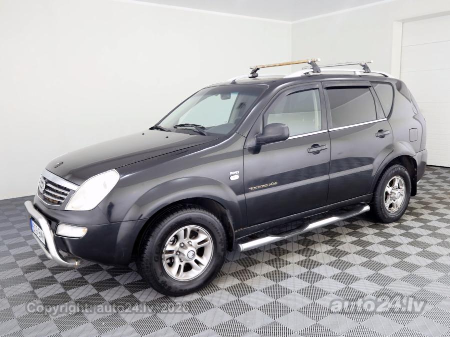 Melns SsangYong Rexton 2006 Tallina, ar dzinēja tilpumu 2.70 L un nobraukumu 388 tūkst. km par 1699 €, foto 3 vietnē AUTOMOTO.COM.LV
