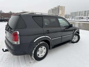 Melns SsangYong Rexton 2007 Viļņa, ar dzinēja tilpumu 2.70 L un nobraukumu 160 tūkst. km par 2999 €, foto 12 vietnē AUTOMOTO.COM.LV