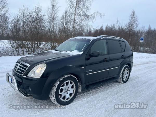 Black SsangYong Rexton 2007 in Tallinn, with an engine capacity of 2.70 L and mileage of 226 thousand km for 3499 €, photo 2 on AUTOMOTO.COM.LV