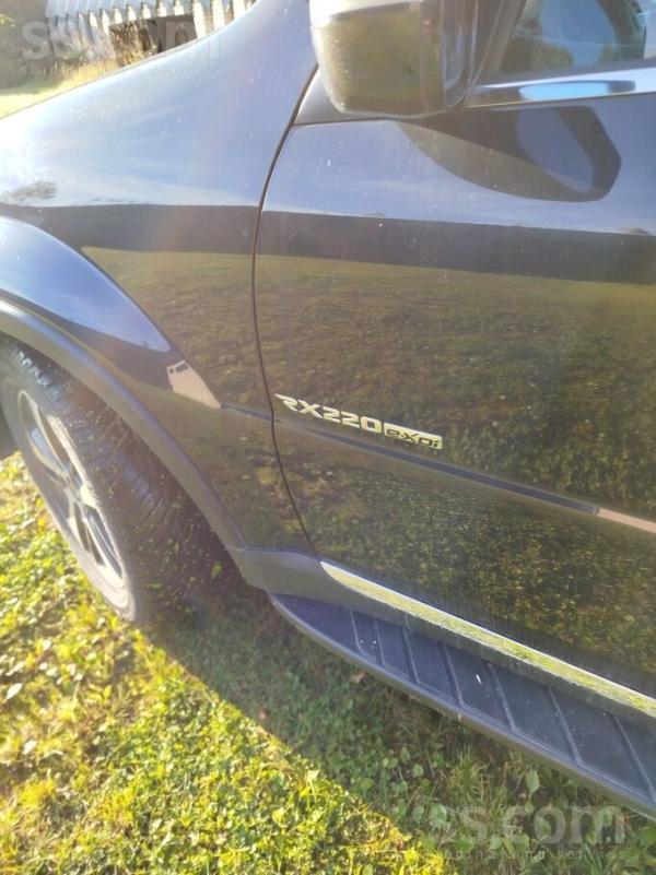 SsangYong Rexton 2015 in Ogre on AUTOMOTO.COM.LV Black SsangYong Rexton 2015 in Ogre, with an engine capacity of 2.20 L and mileage of 170 thousand km for 8250 €, photo 4 on AUTOMOTO.COM.LV