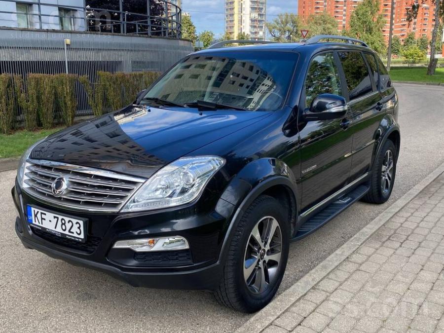 Melns SsangYong Rexton 2016 Rīga, ar dzinēja tilpumu 2.00 L un nobraukumu 62 tūkst. km par 9450 €, foto 1 vietnē AUTOMOTO.COM.LV