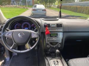 Melns SsangYong Rexton 2016 Rīga, ar dzinēja tilpumu 2.00 L un nobraukumu 62 tūkst. km par 9450 €, foto 6 vietnē AUTOMOTO.COM.LV