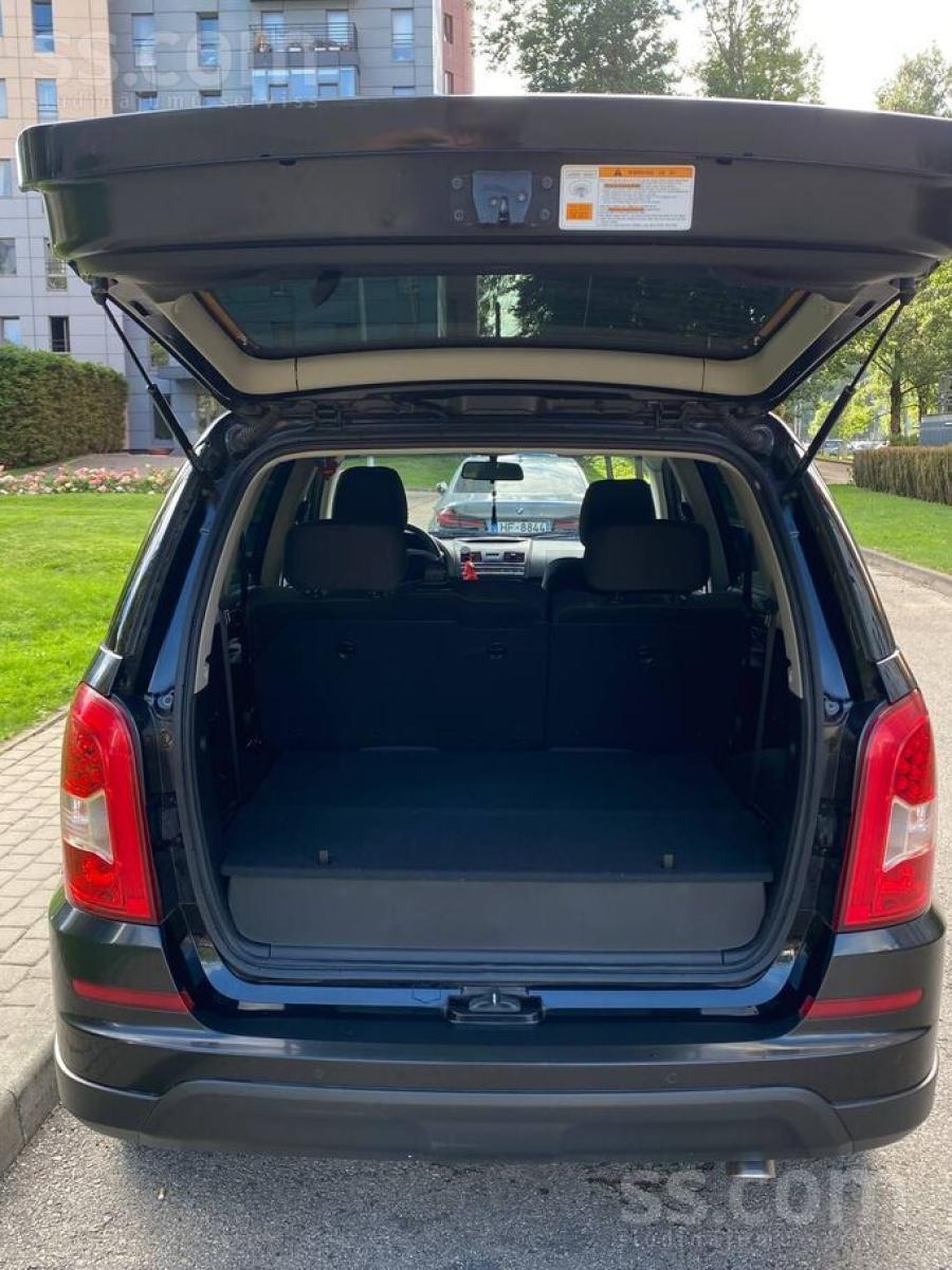 Melns SsangYong Rexton 2016 Rīga, ar dzinēja tilpumu 2.00 L un nobraukumu 62 tūkst. km par 9450 €, foto 8 vietnē AUTOMOTO.COM.LV