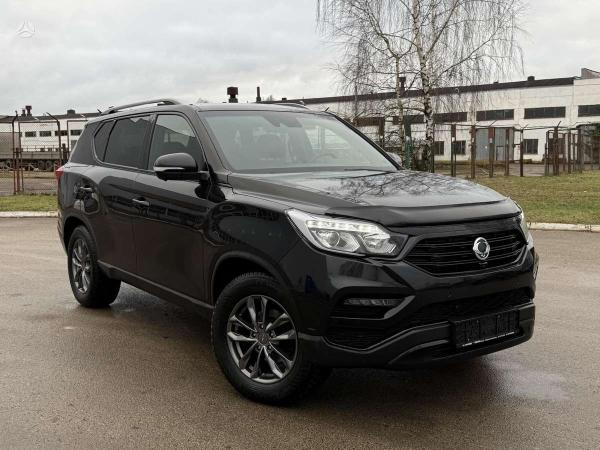 Melns SsangYong Rexton 2018 Rokiškis, ar dzinēja tilpumu 2.20 L un nobraukumu 142 tūkst. km par 10900 €, foto 2 vietnē AUTOMOTO.COM.LV