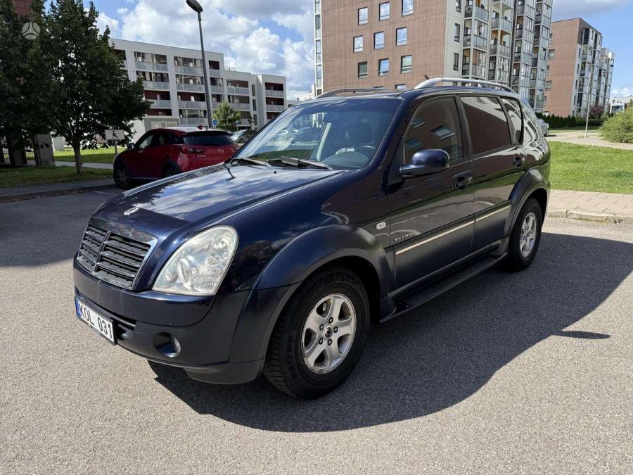 Blue SsangYong Rexton 2007 in Vilnius, with an engine capacity of 2.70 L and mileage of 230 thousand km for 2450 €, photo 1 on AUTOMOTO.COM.LV