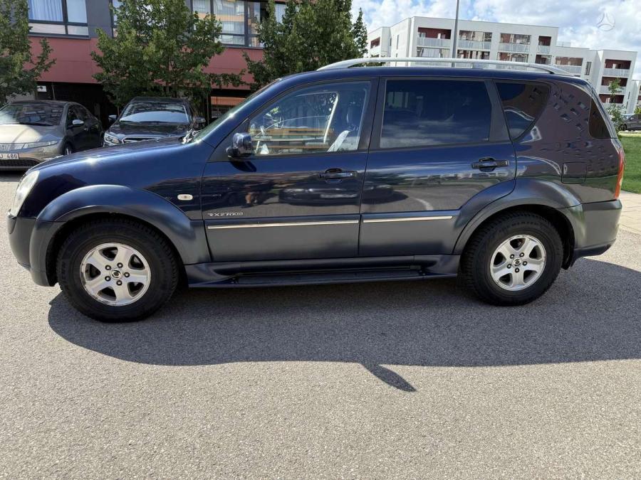 Zils SsangYong Rexton 2007 Viļņa, ar dzinēja tilpumu 2.70 L un nobraukumu 230 tūkst. km par 1950 €, foto 6 vietnē AUTOMOTO.COM.LV